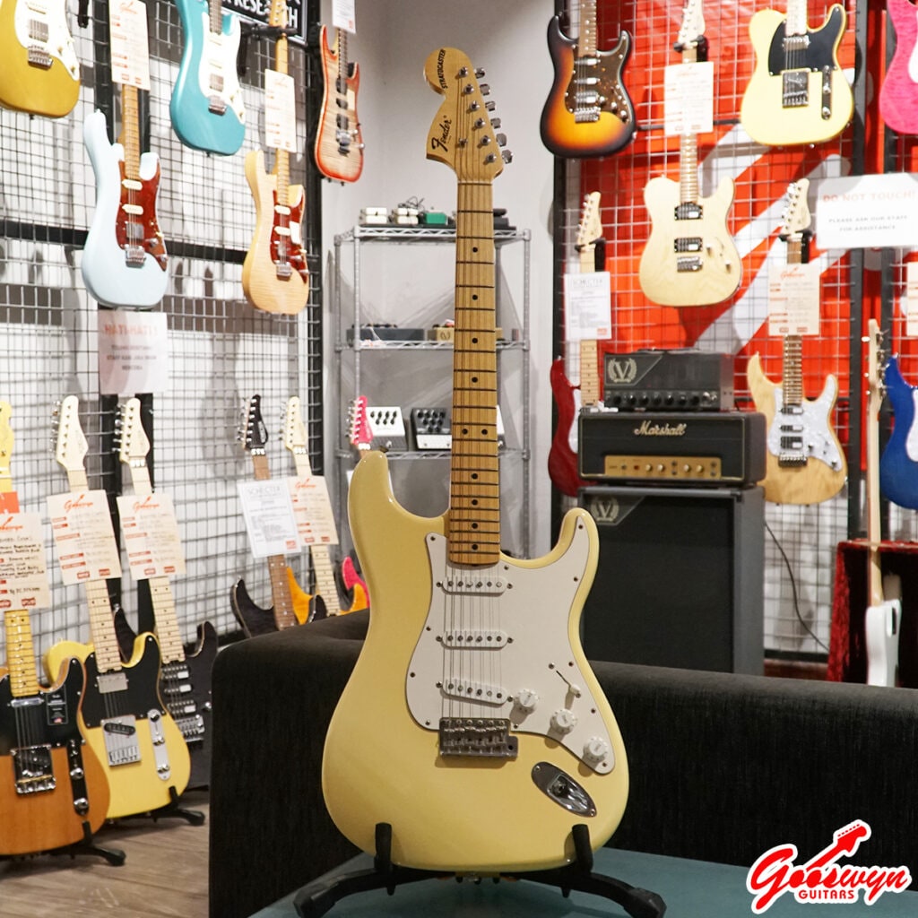 Fender Custom Shop 1969 Stratocaster Reverse Headstock – Vintage White ...