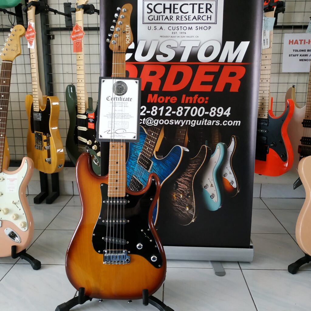 ** Stock Kosong !! ** Schecter Usa Custom Shop Traditional Sss Honey ...