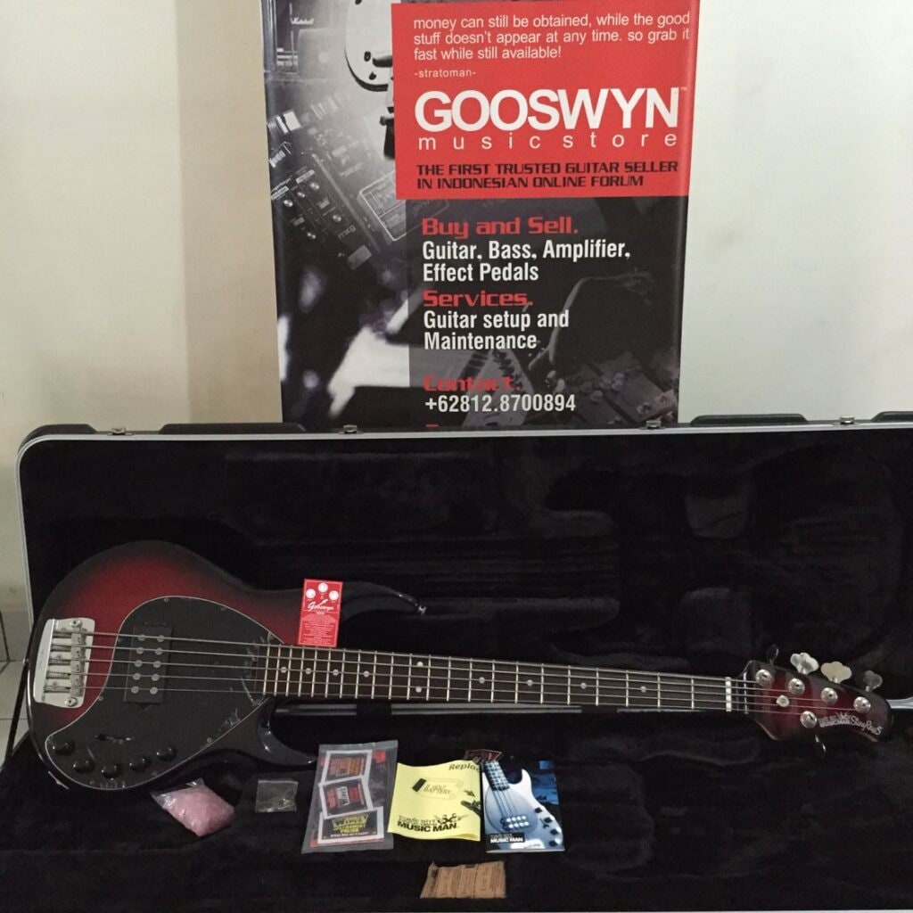 ** Sold !! ** Ernie Ball Musicman Usa Stingray 5 Piezo 5 String Bass ...