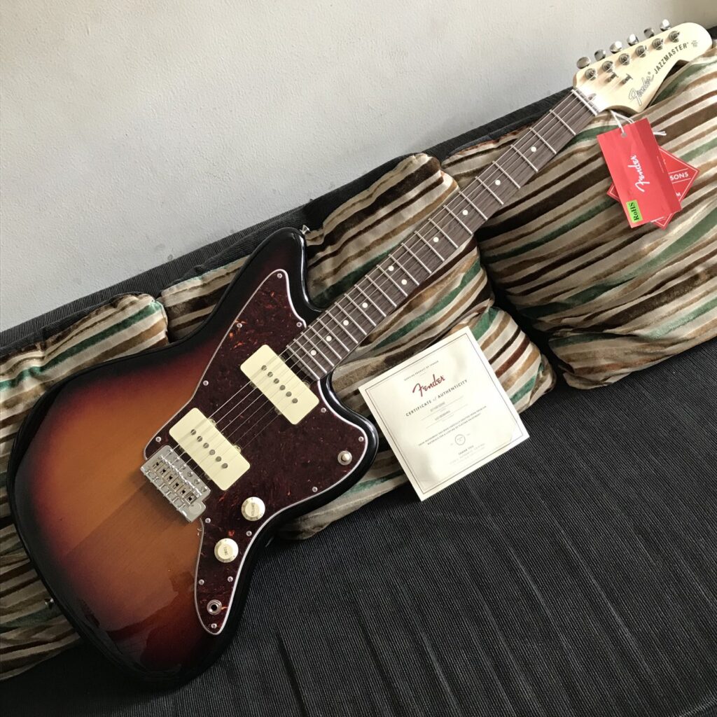 Fender American Performer Jazzmaster – 3 Color Sunburst – Gooswyn Guitar