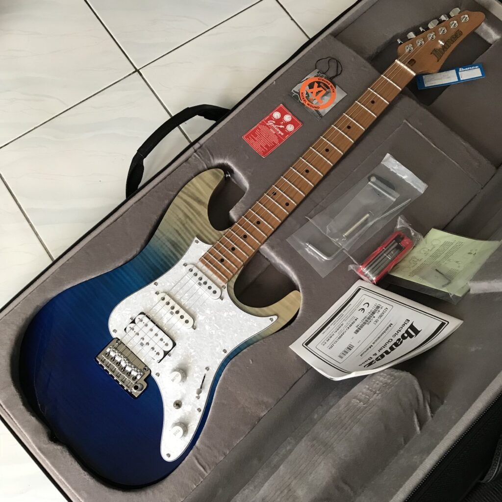** No Stock !! ** Ibanez Premium Az224f Big Blue Iceberg Gradation ...