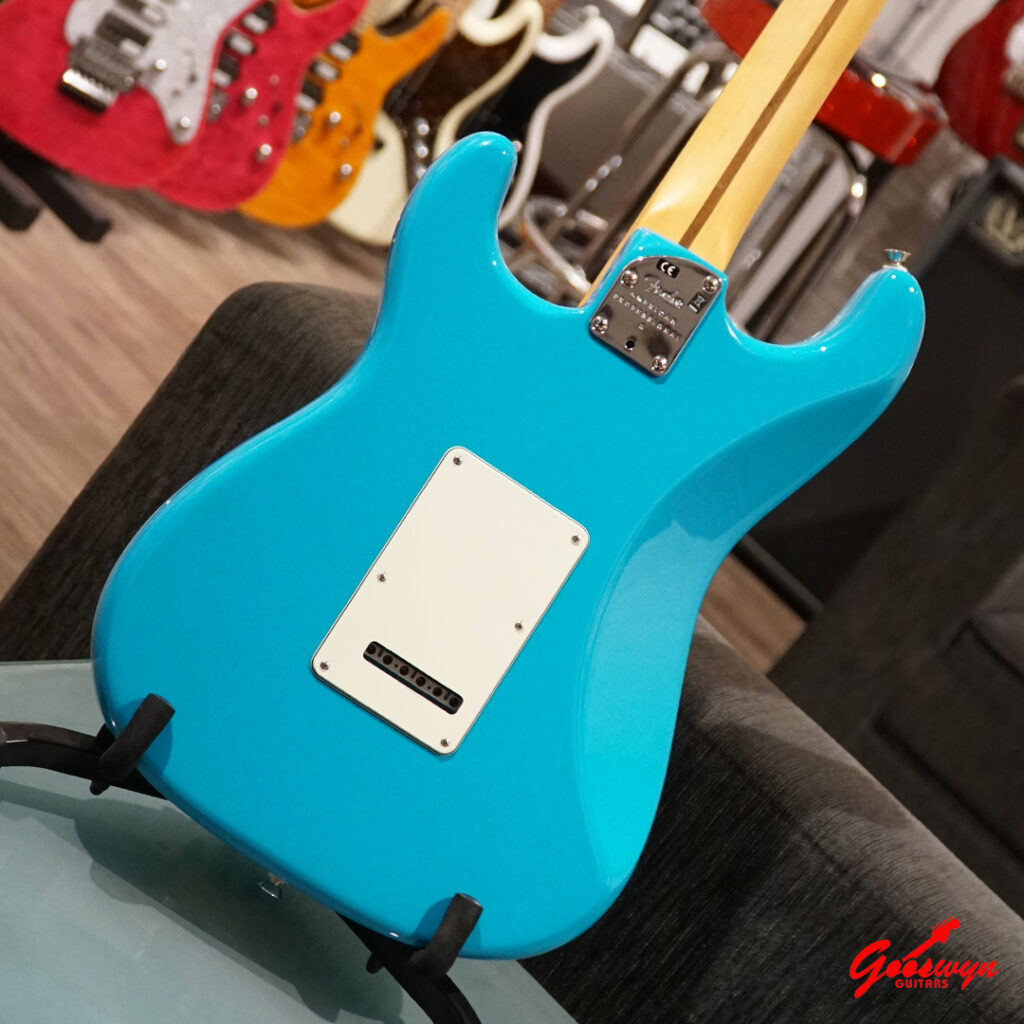 Fender American Professional II Stratocaster HSS Blue – Gooswyn Guitar